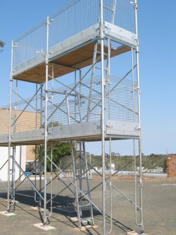 Scaffold Structure Features: Loads & Design